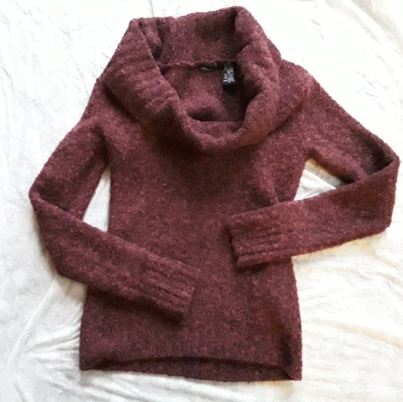 Moda International | Sweaters | Vintage Moda International Victorias ...